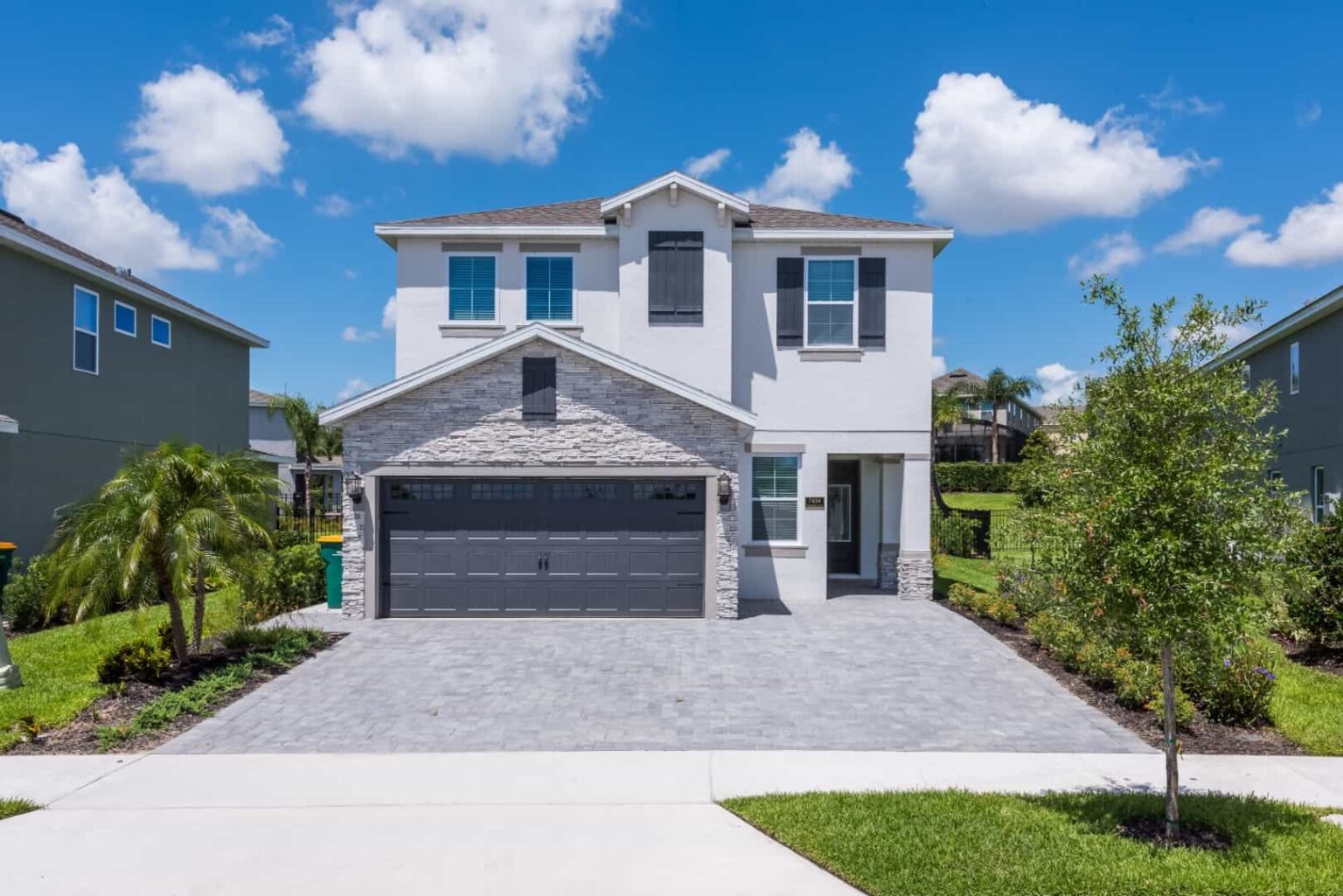 Luxury Orlando Vacation Homes | Encore Reunion